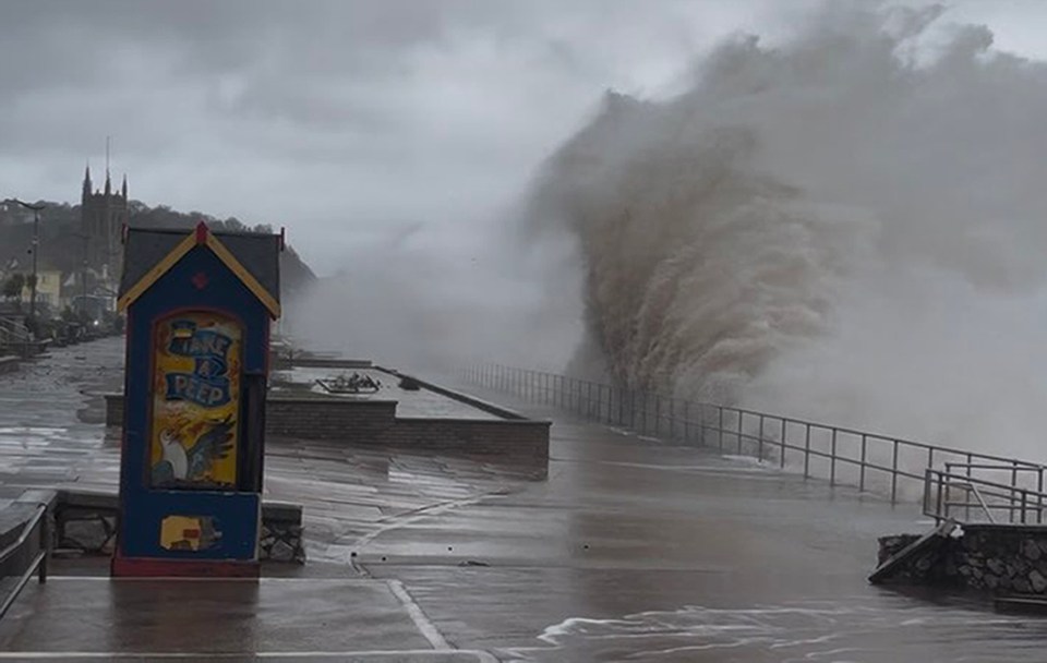 Nearly 150 Flood Alerts Issued Across UK as Storm Ingrid Batters ...